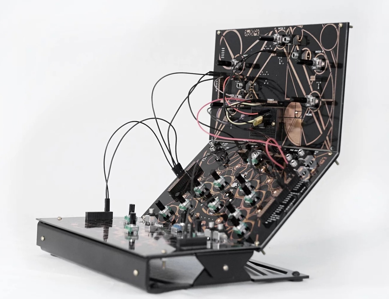 Modular & Weird Synths News 3/2017 (MFB, Folktek, Mutable…) - Sequencer ...